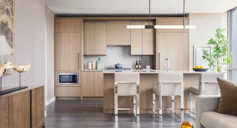 The Row: The Epitome of Luxury Living in Chicago's West Loop | Downtown ...